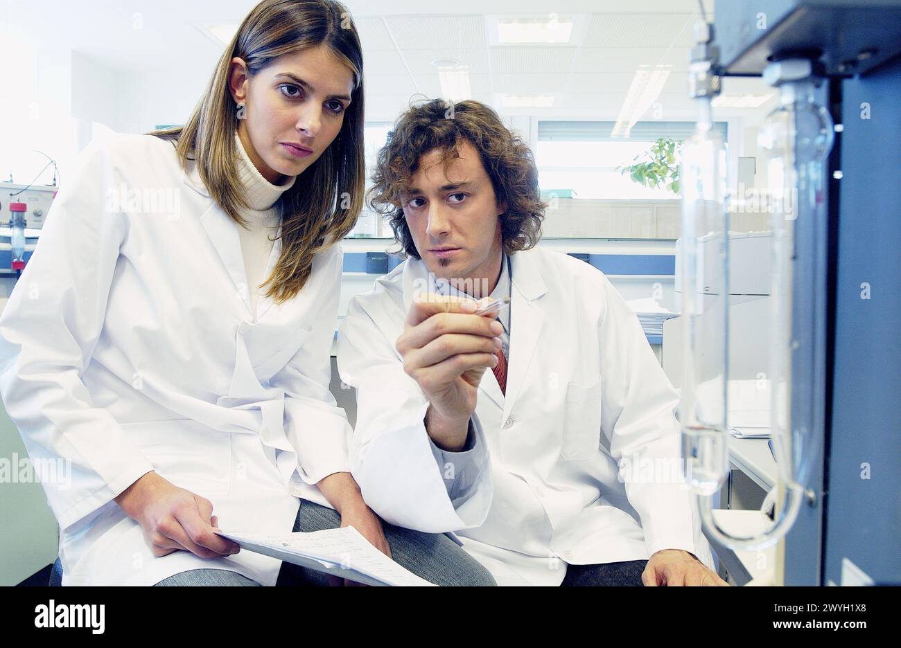 Gas Chromatographer With Thermal Conductivity Detector Tcd Electron Capture Detector Ecd