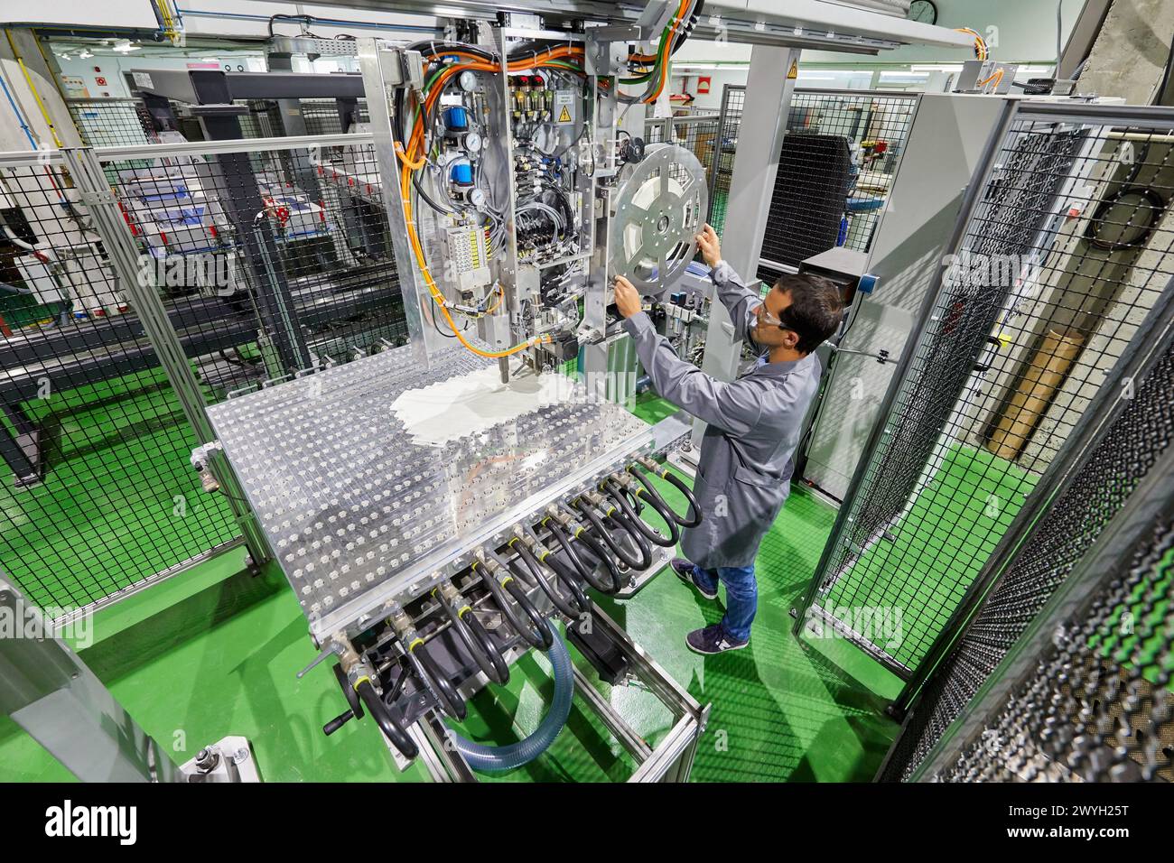 Tape Layer Cell, Wrapping equipment for manufacturing composite ...