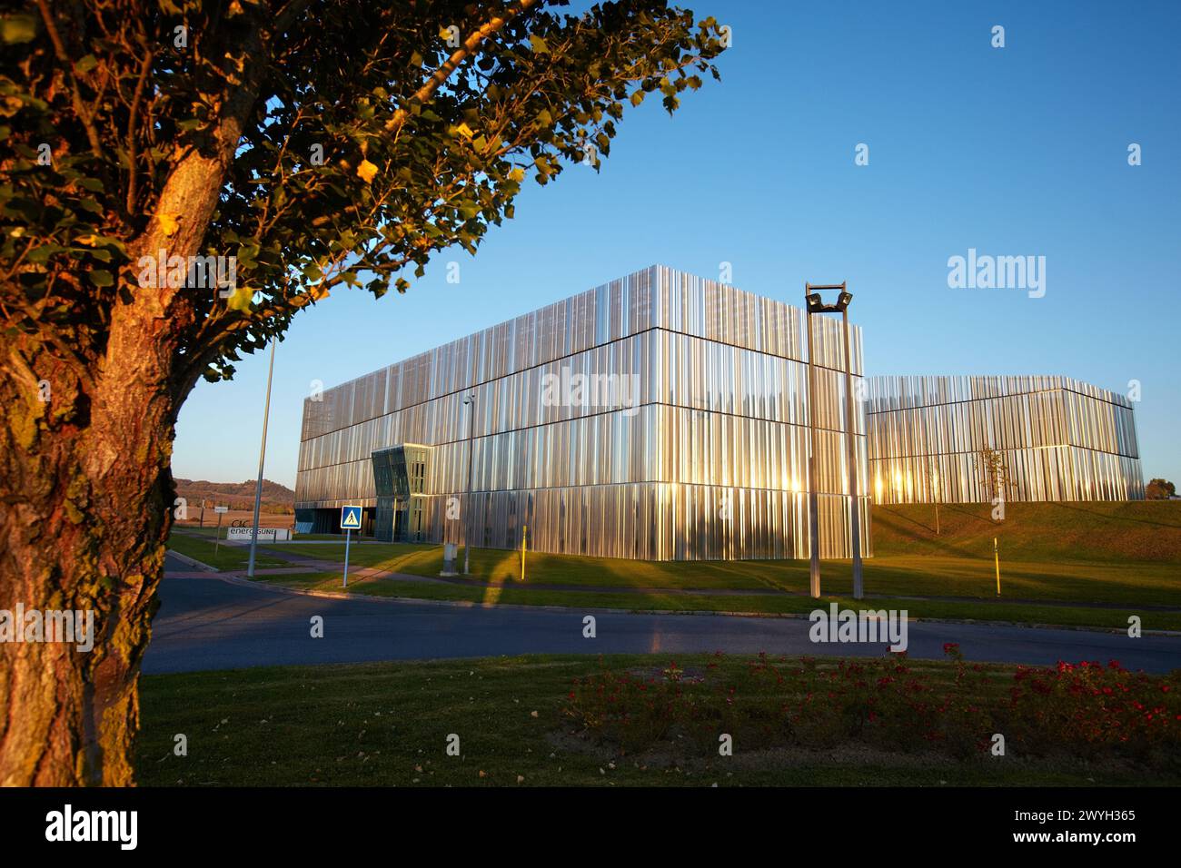 Building, Cic Energigune, Energy Cooperative Research Center, Miñano ...