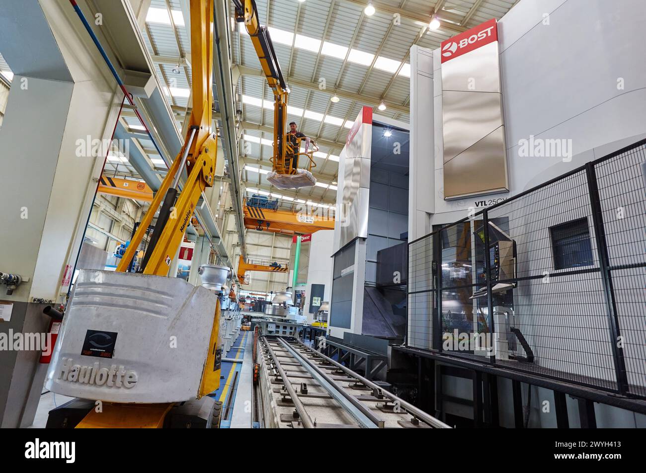 Machining Centre, CNC, Vertical lathe, Design, manufacture and ...