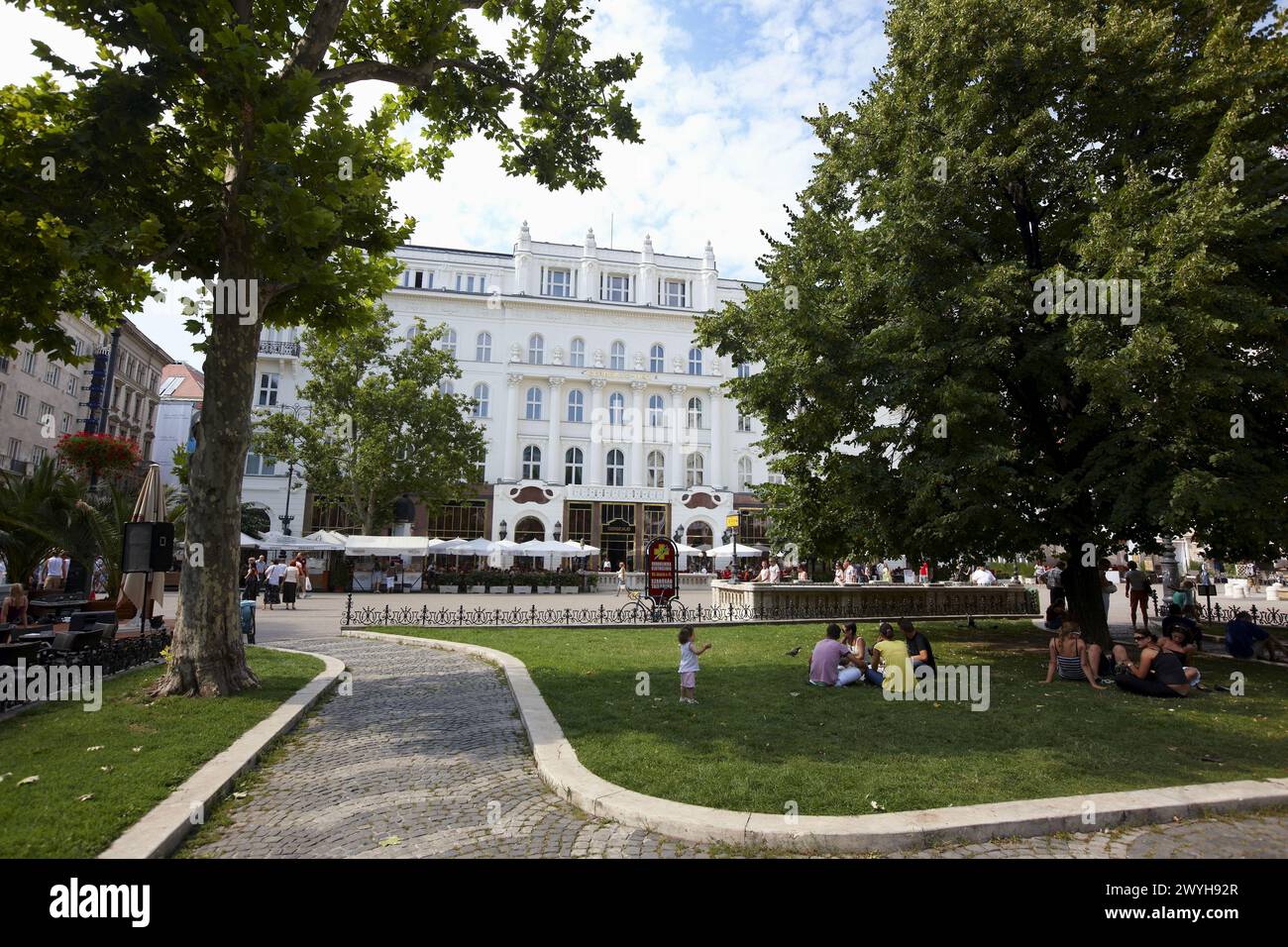 Gerbeaud pastry shop and cafe in Vorosmarty ter, Budapest, Hungary ...