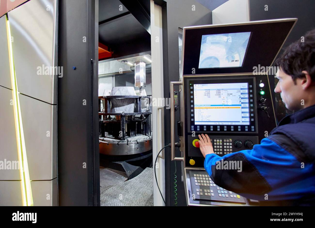 Machining Center. CNC. Vertical lathe. Machine Tools Company. Gipuzkoa ...