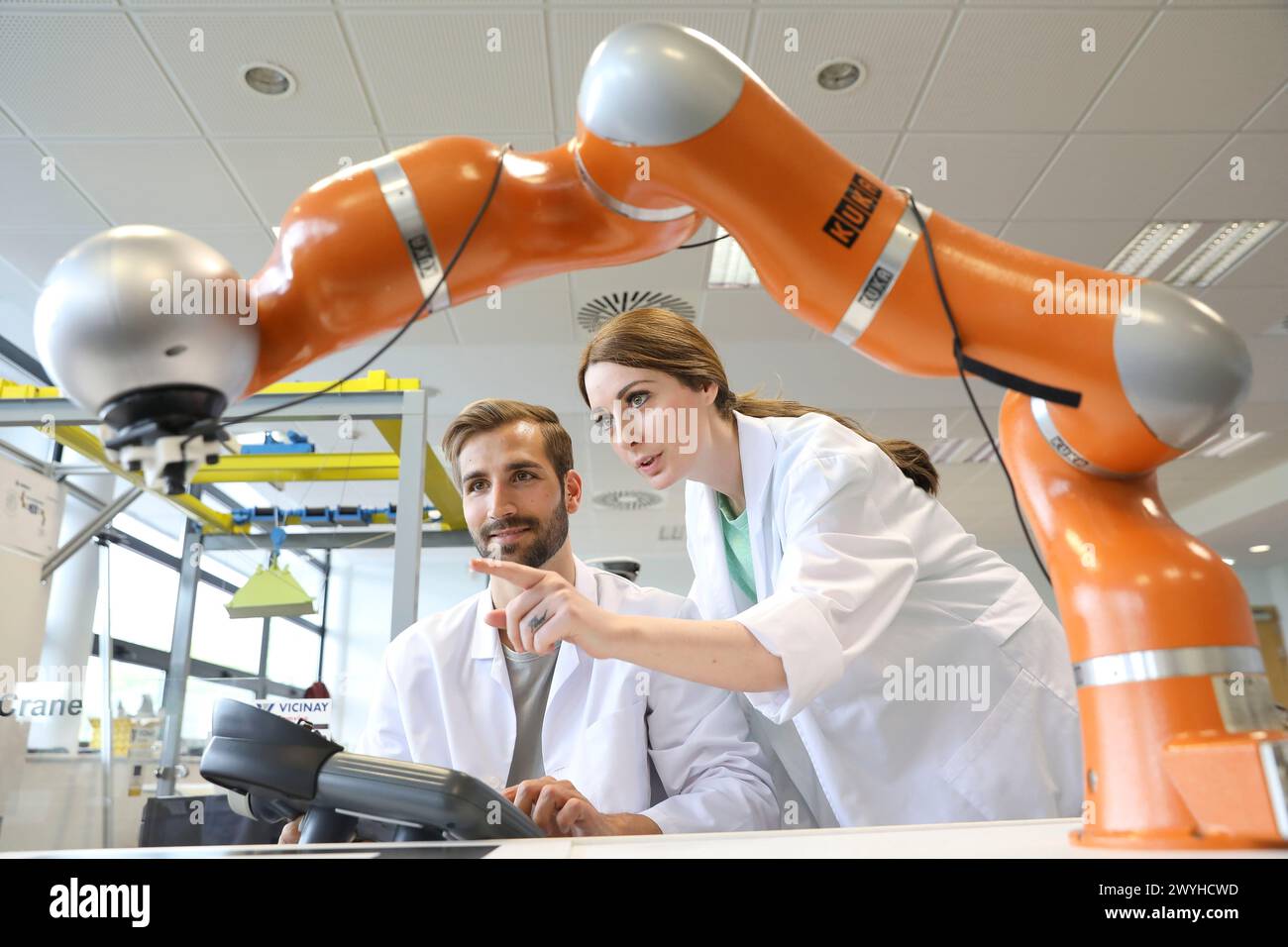 Safety laboratorio hi-res stock photography and images - Alamy