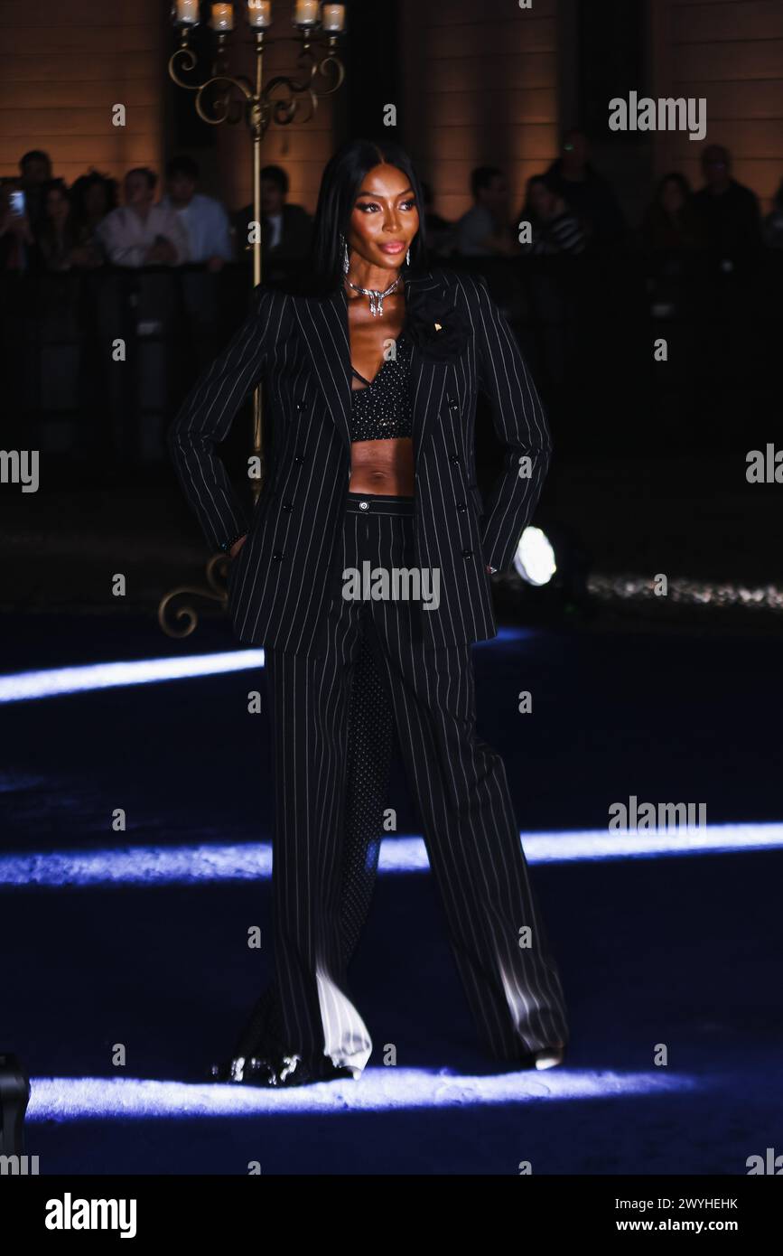 Milan, The arrival of guests at the inauguration of the Dal Cuore alle ...