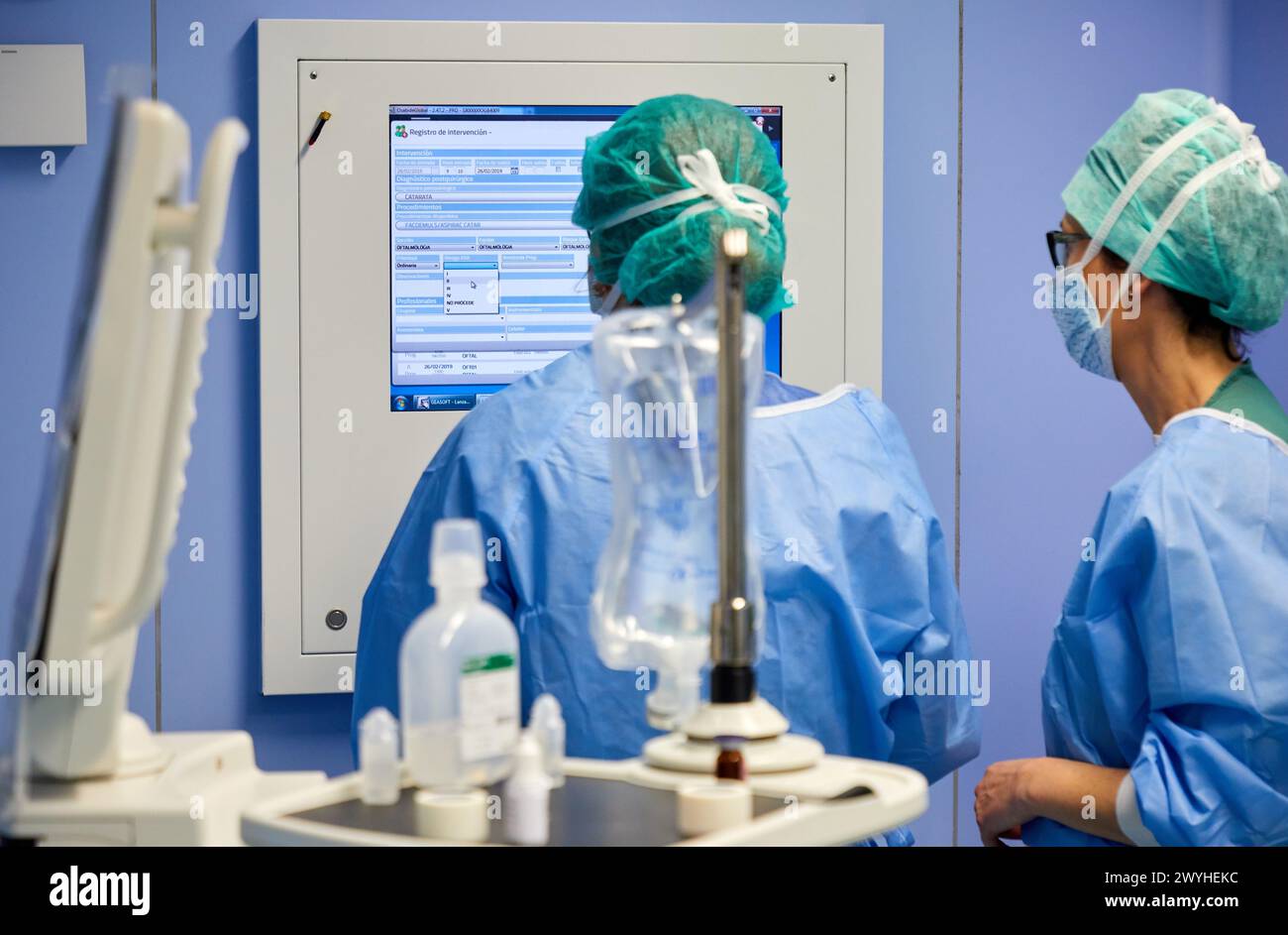 Surgical intervention of eyes, Cataracts, Operating theater of ...