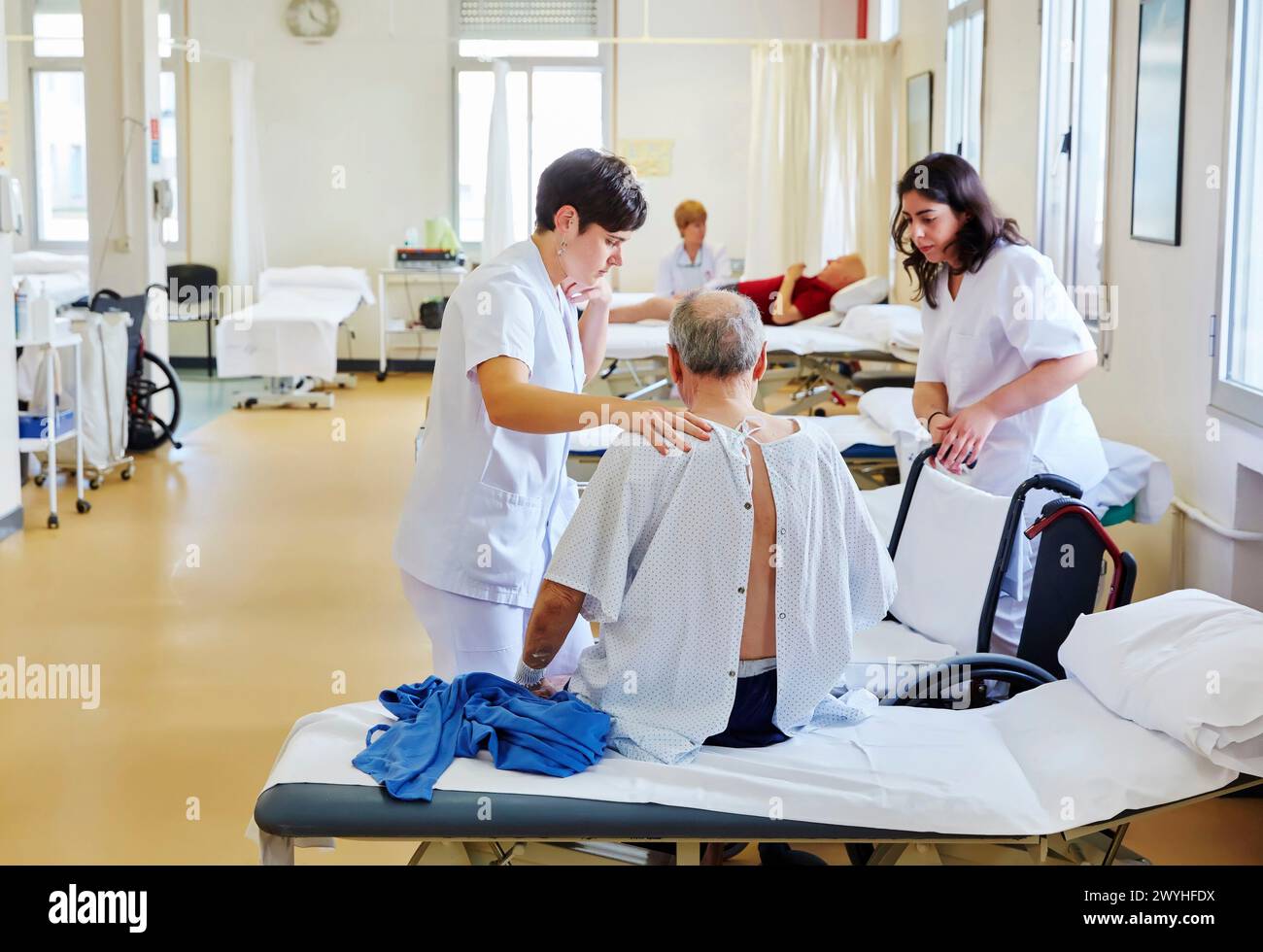 Occupational therapy, physiotherapy, Reeducation exercise ...