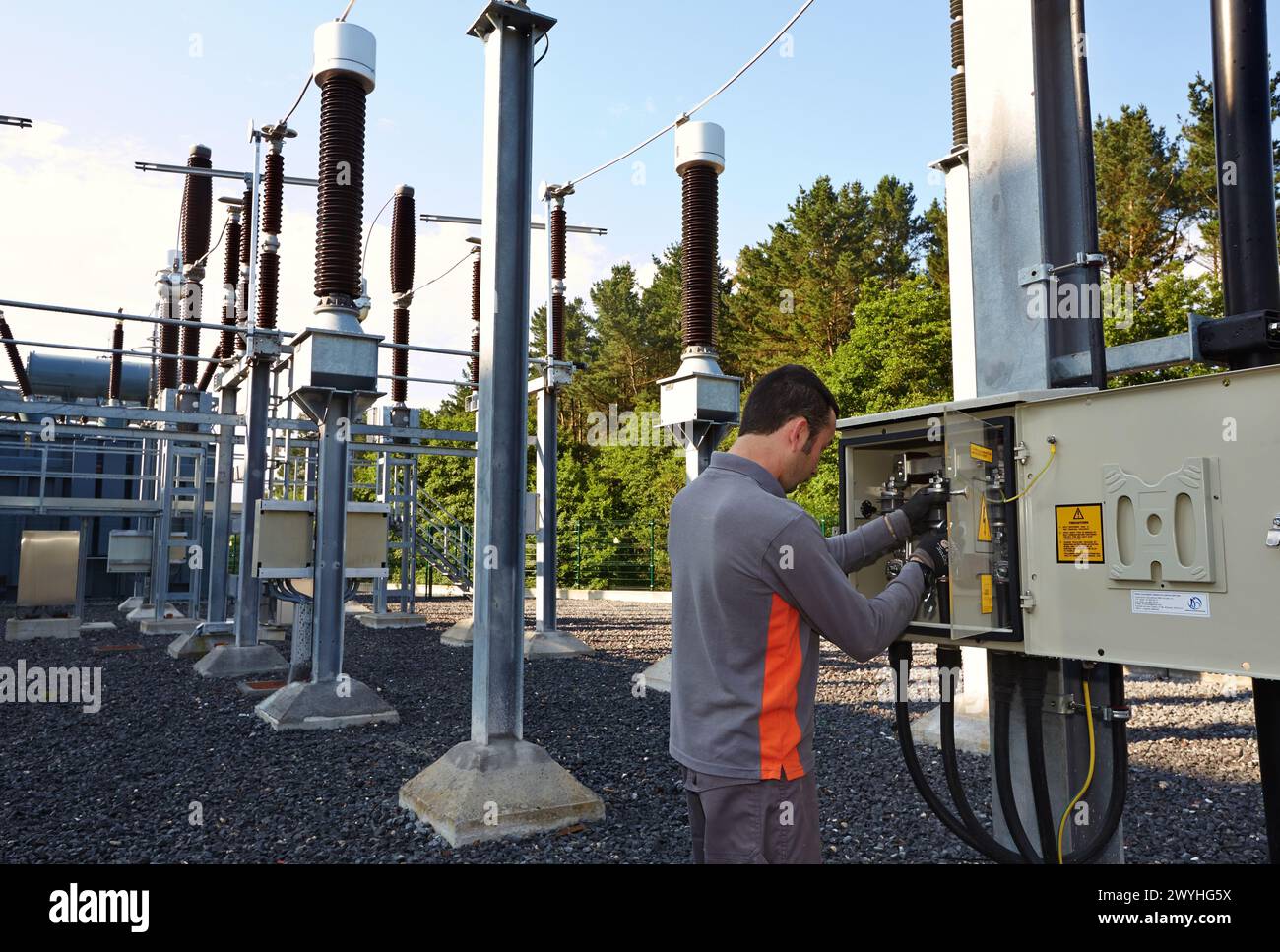 On-site commissioning, diagnostics and maintenance tests on underground ...