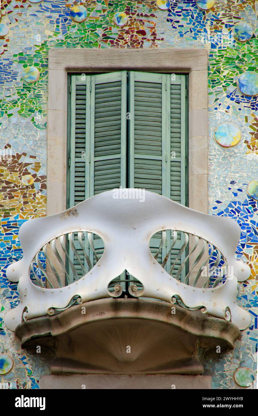 Close-up of Casa Batlló balcony in Barcelona, showcasing Gaudí’s ...