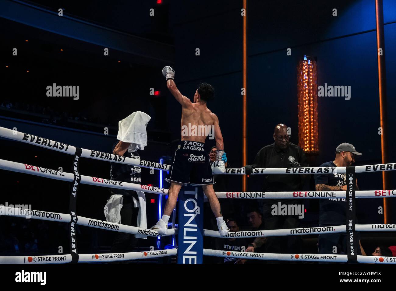 Las Vegas, USA. 6th Apr, 2024. Steven Navarro celebrates winning his ...