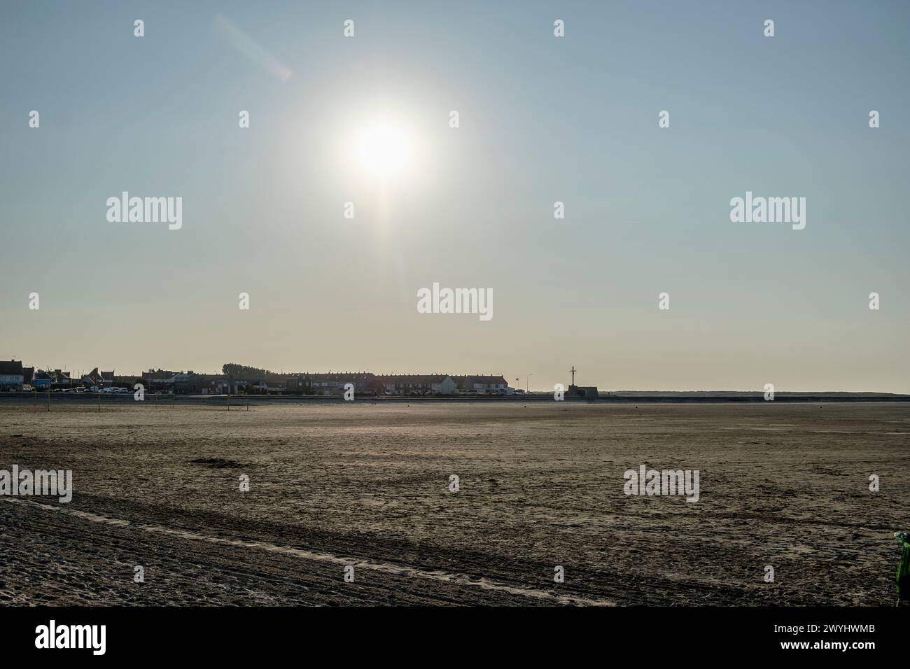 Beach, pharo and cabins in Petit-Fort Philippe nearby Gravelines La ...