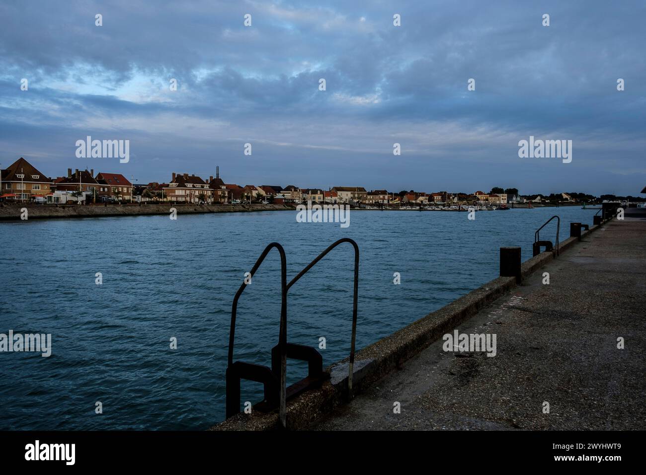 Beach, pharo and cabins in Petit-Fort Philippe nearby Gravelines La ...