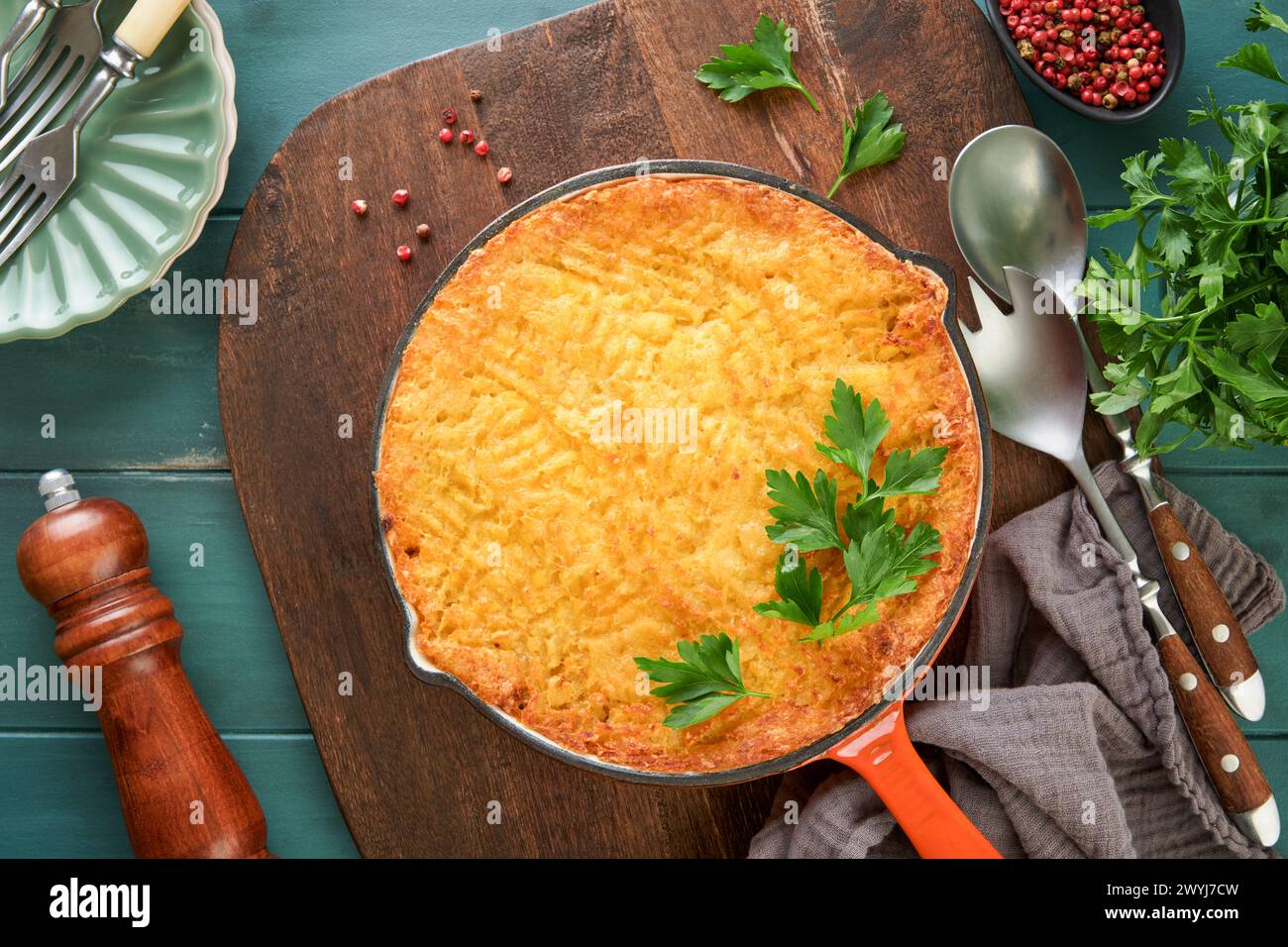 Shepherd's Pie with ground beef, peas, carrots, onions, potato and ...