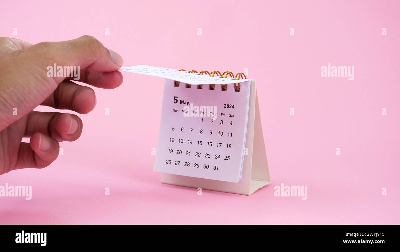 2024 april monthly calendar hi-res stock photography and images - Alamy
