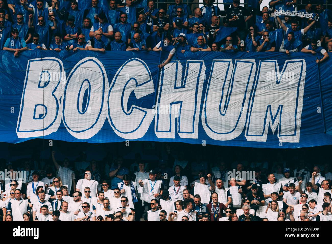Vfl bochum fans hi-res stock photography and images - Alamy