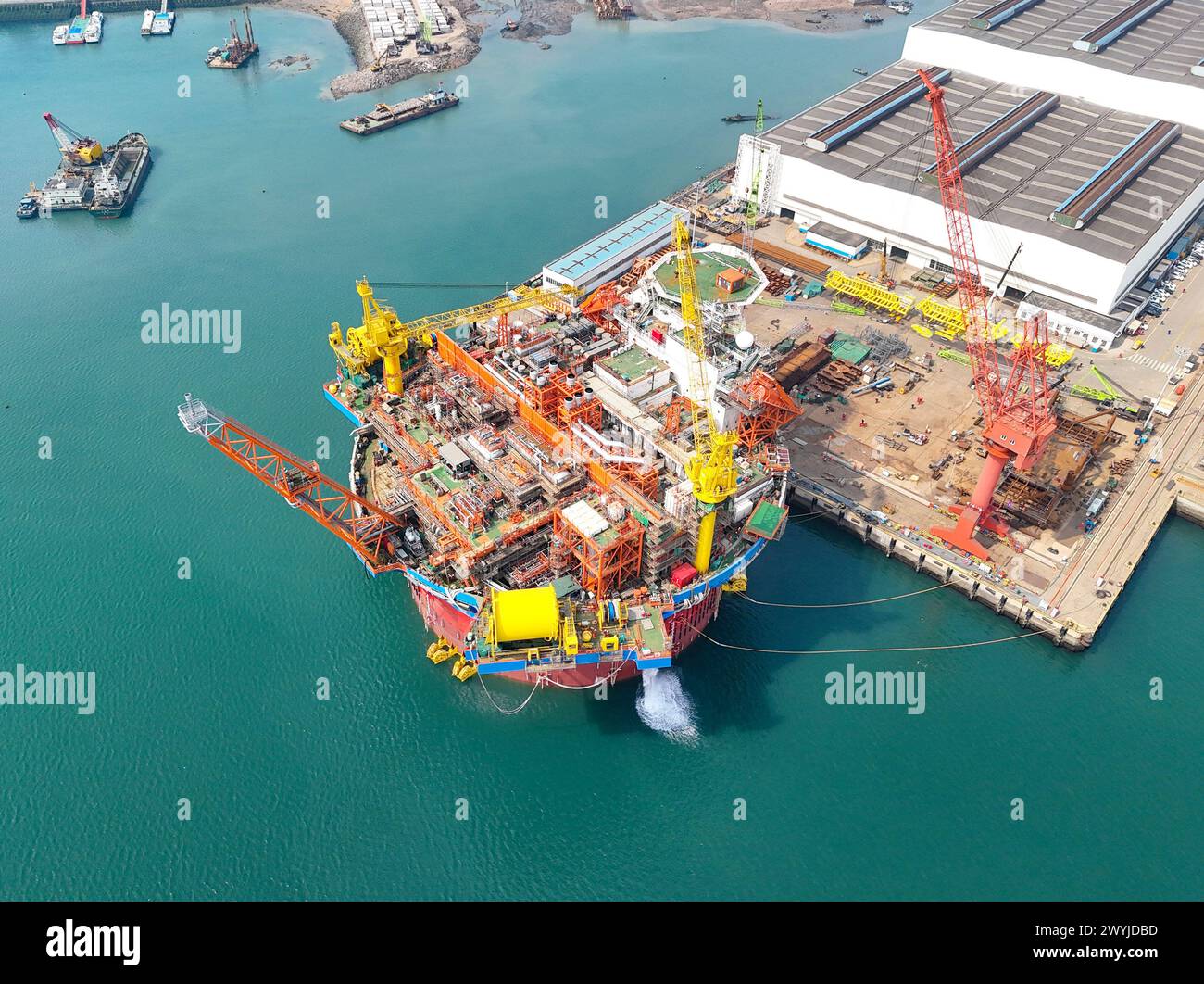 QINGDAO, CHINA - APRIL 7, 2024 - Asia's first cylindrical "Offshore Oil ...