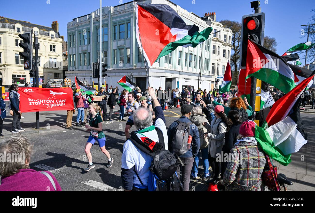 Pro palestine protests 2024 hi-res stock photography and images - Alamy