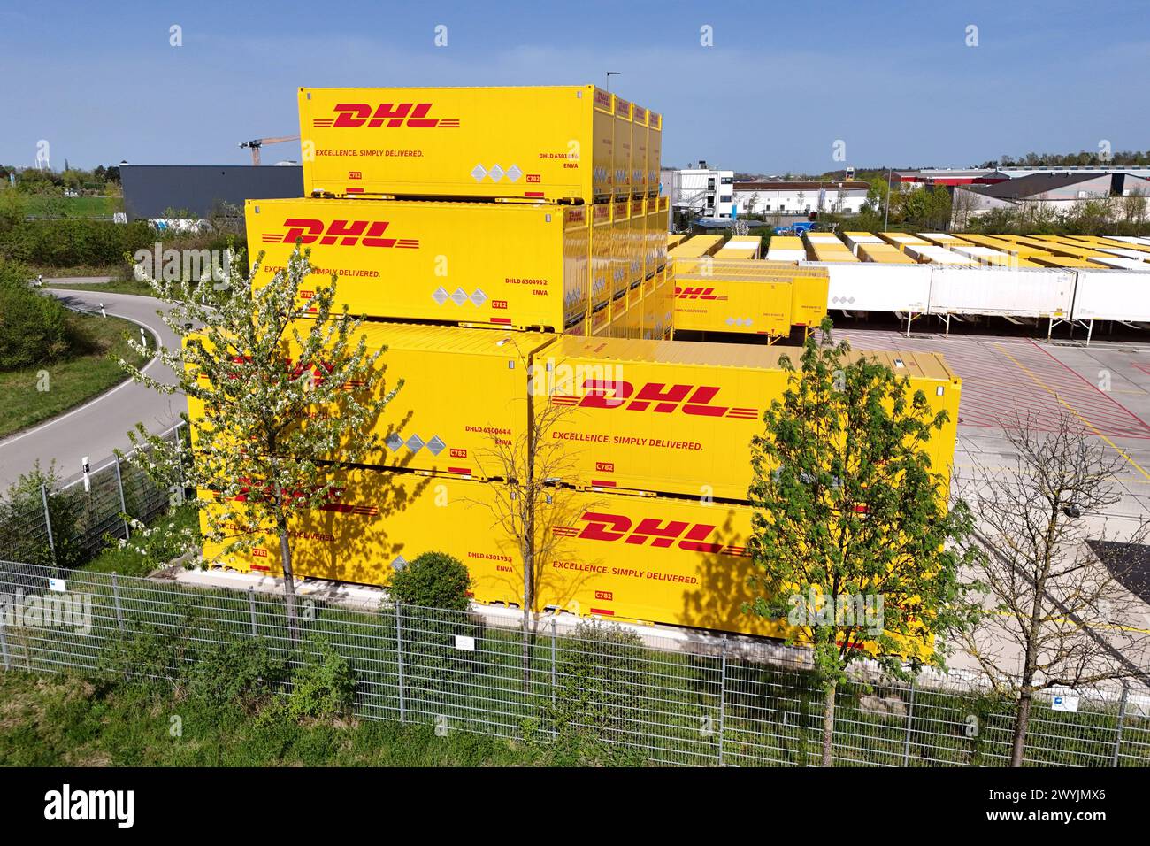 Deutsche Post DHL. Wechselbruecke,Transportbehaelter,Container ...