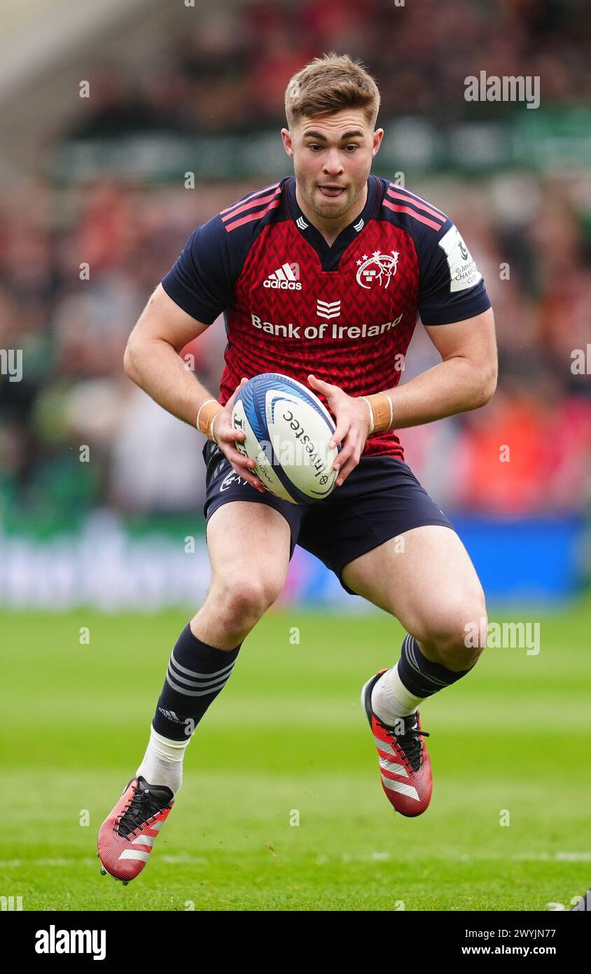 Munster’s Jack Crowley during the ECPR Challenge Cup match at cinch ...