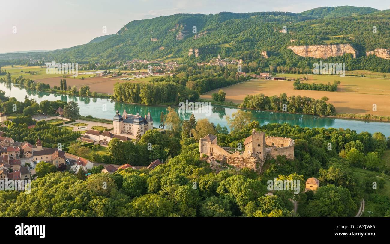 France, Isere, Vertrieu, the 18th-century castle and the old castle, a ...