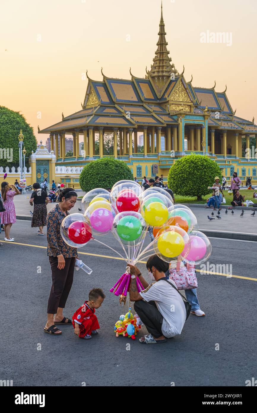 Cambodia, Phnom Penh, the Preah Tinang Chan Chhaya pavilion of the ...