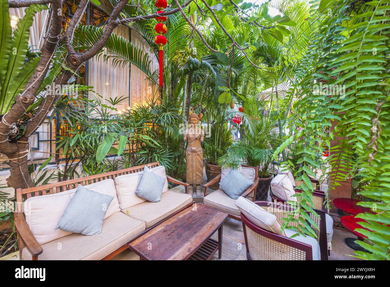 Cambodia, Phnom Penh, the Mealea, restaurant of the Palace Gate Hotel ...