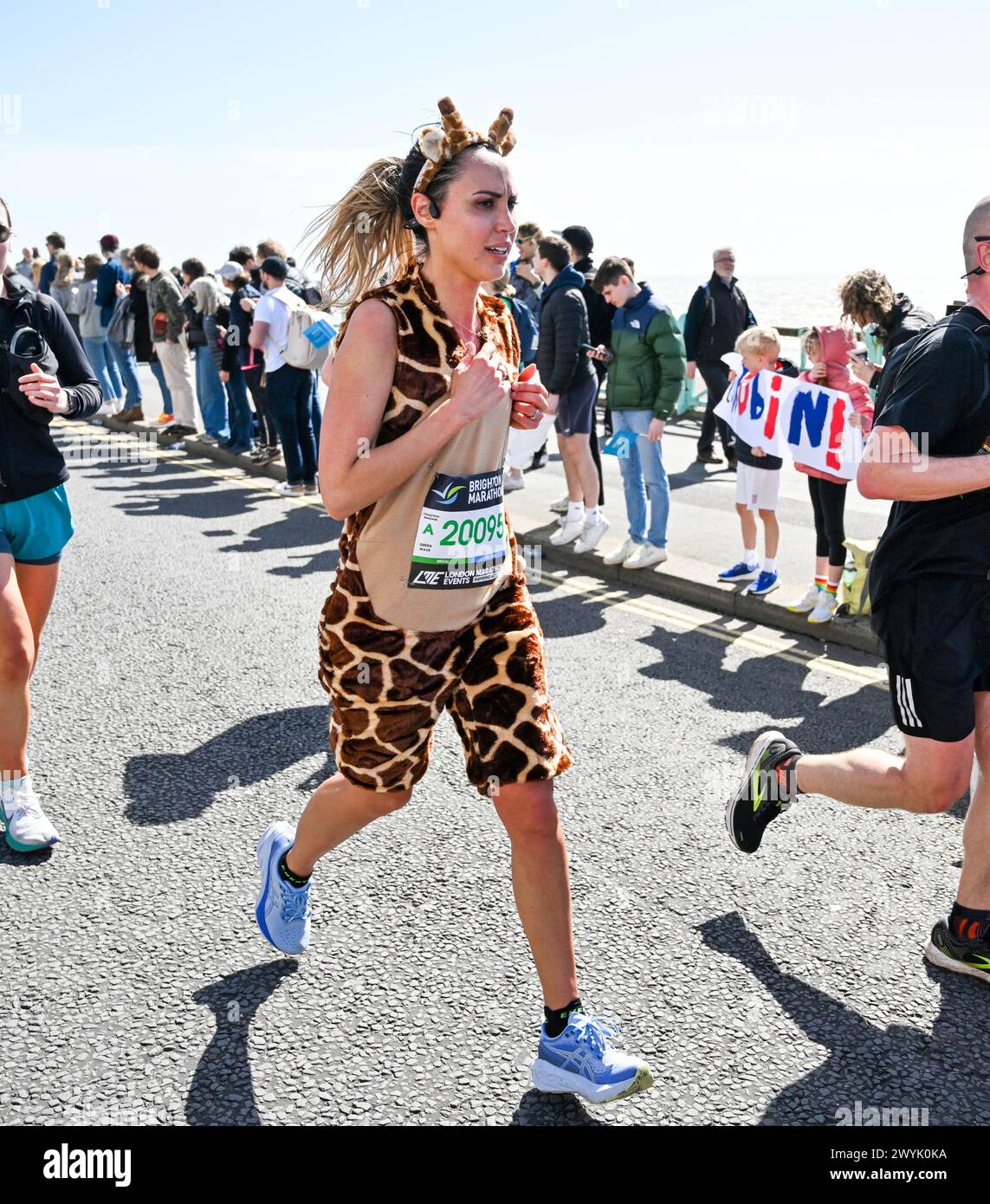 Funny marathon runners in costumes hi-res stock photography and images ...