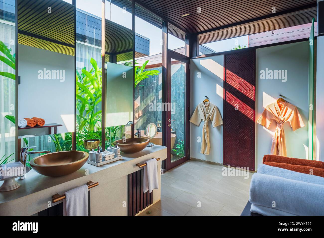 Cambodia, Kampot province, Kampot, Traeuy Kaoh or Fish Island, Amber ...