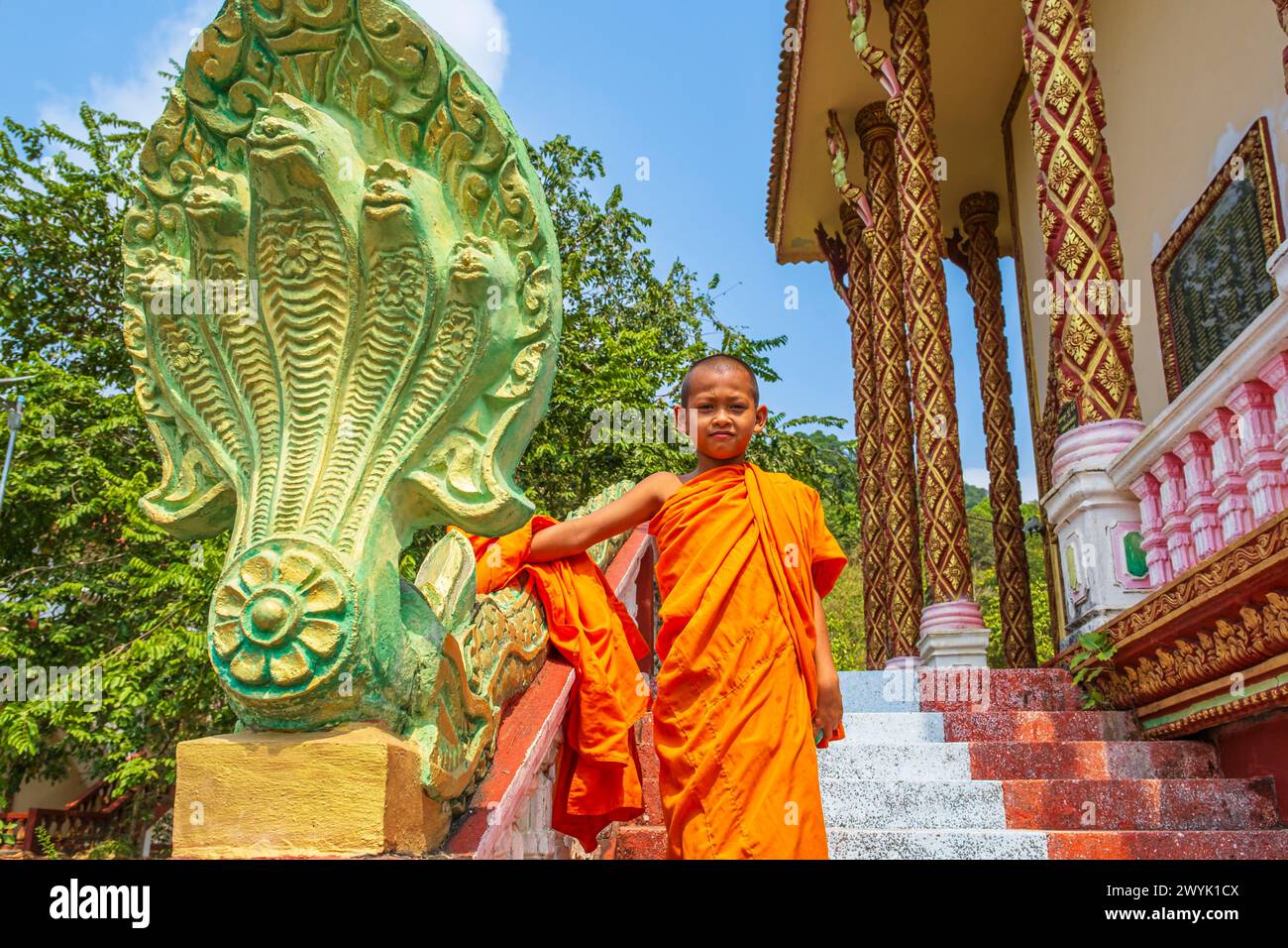 Cambodia, Kep province, Kep searesort, young monk in the Sakmut Rangsey ...