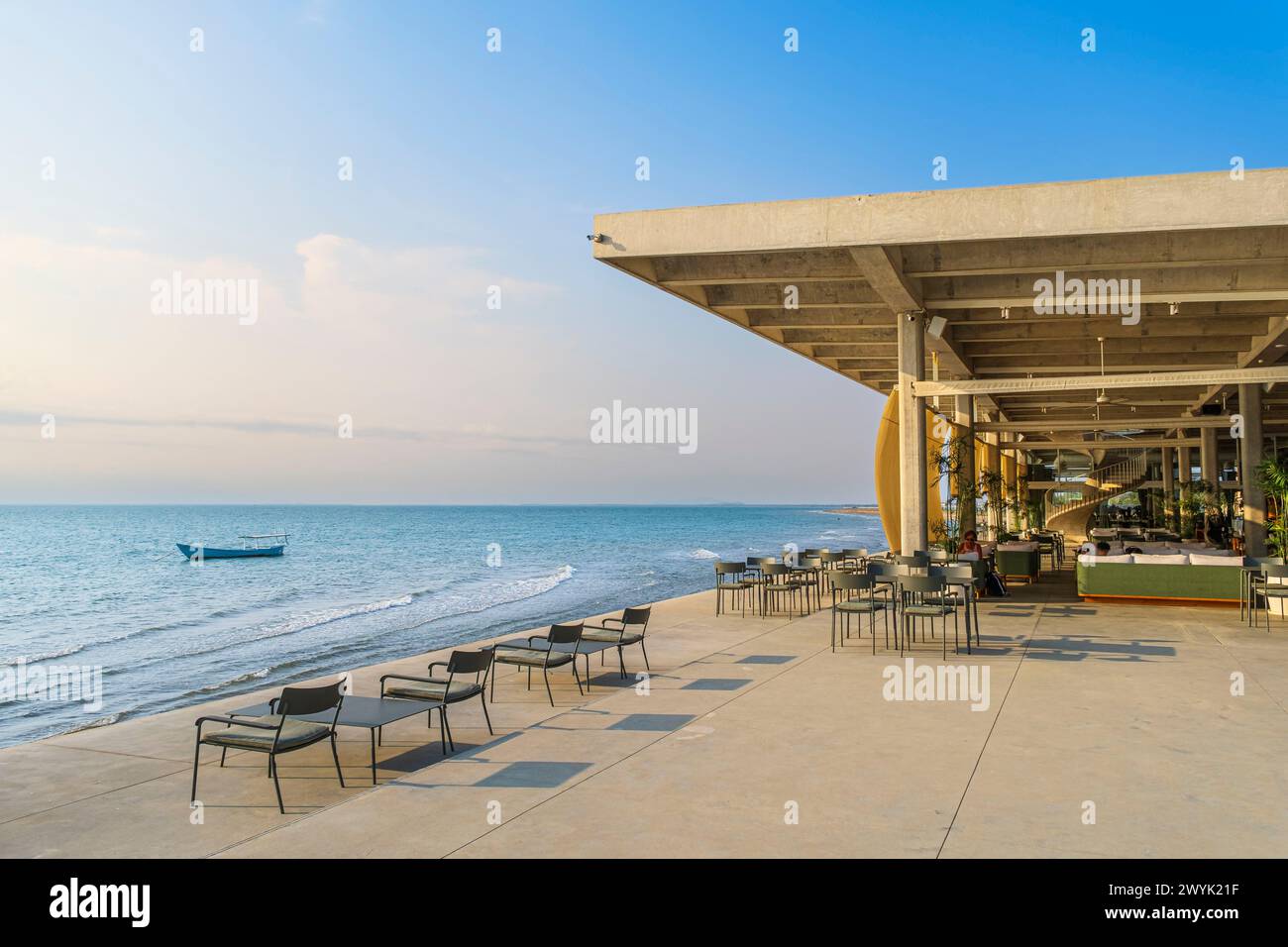Cambodia, Kep province, Kep searesort, The Wave-Kep West restaurant Stock Photo - Alamy