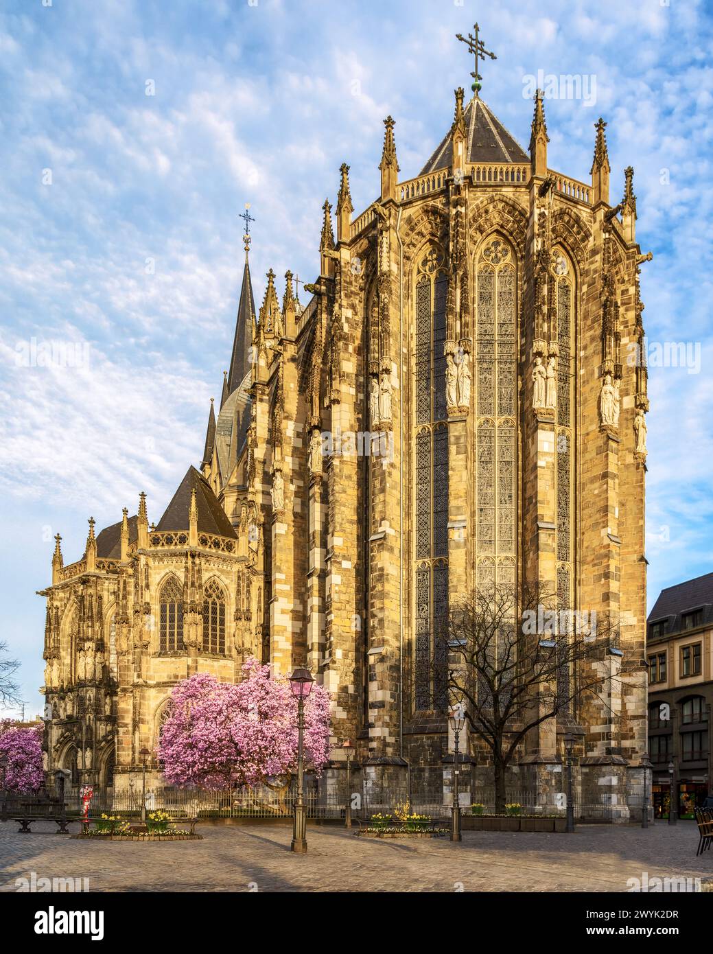 Aachen cathedral interior hi-res stock photography and images - Alamy