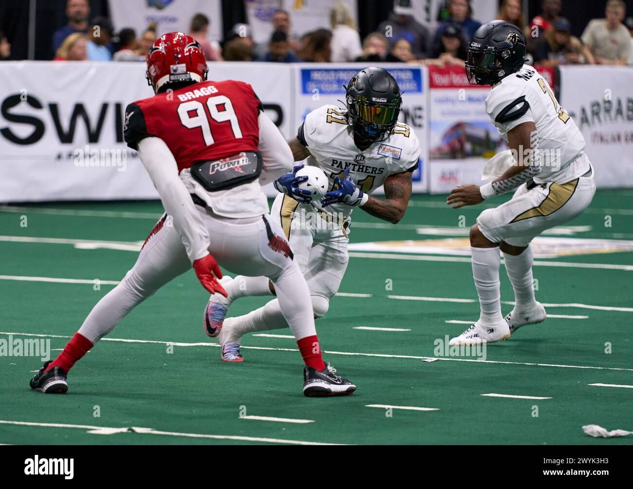 Handoff area hi-res stock photography and images - Alamy