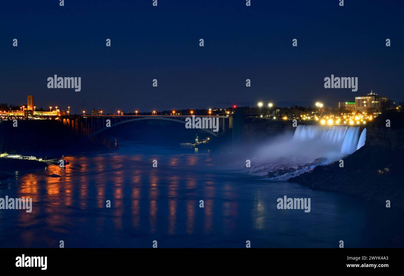 American Falls and Bridal Veil Falls are illuminated at the Niagara ...
