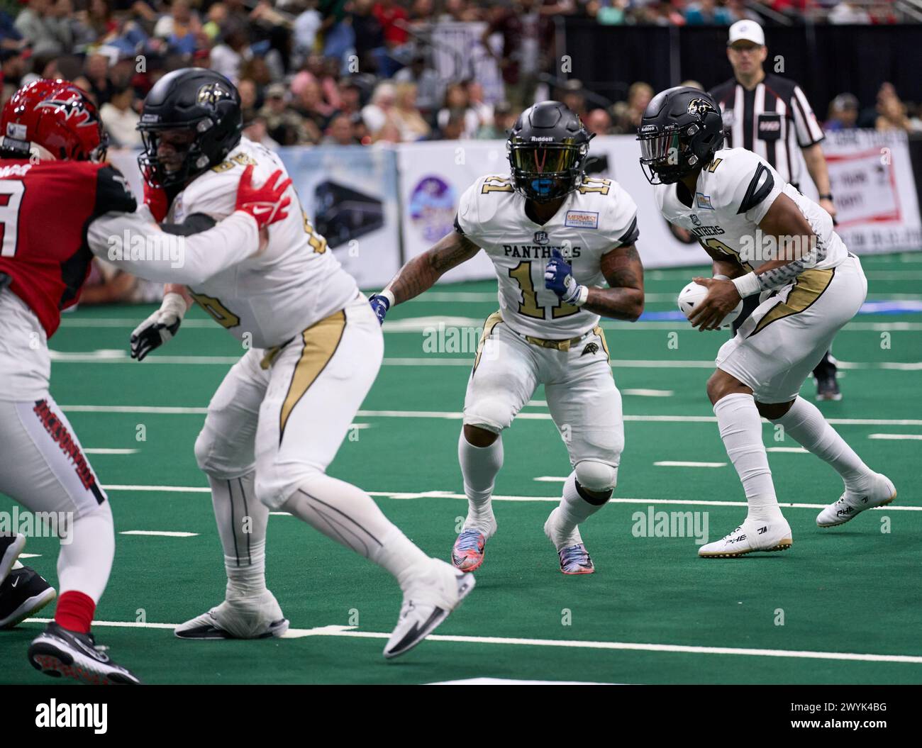 Qb option hi-res stock photography and images - Alamy