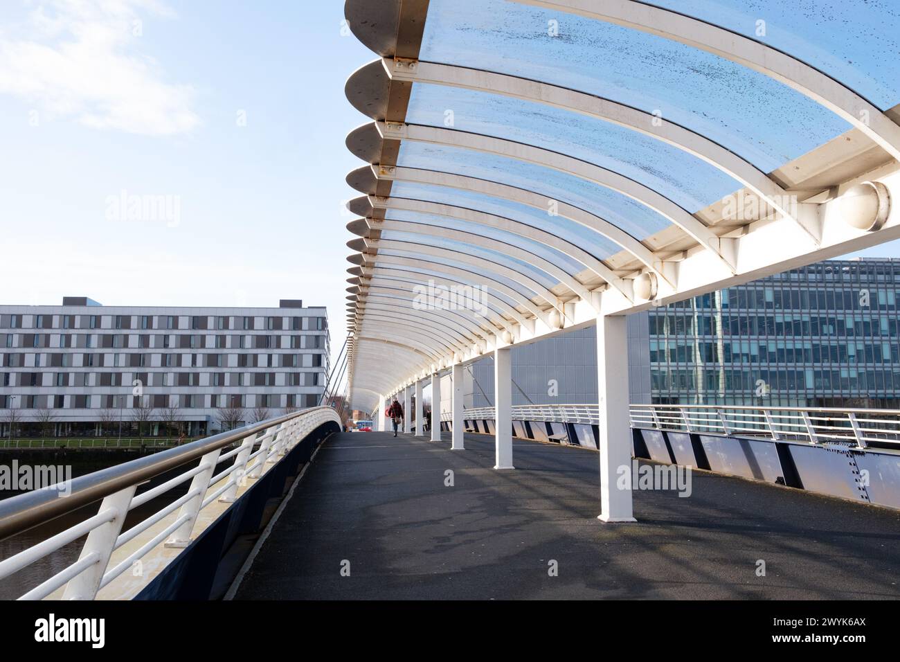 Glasgow Scotland: 13th Feb 2024: Bells Bridge banks of the River Clyde ...