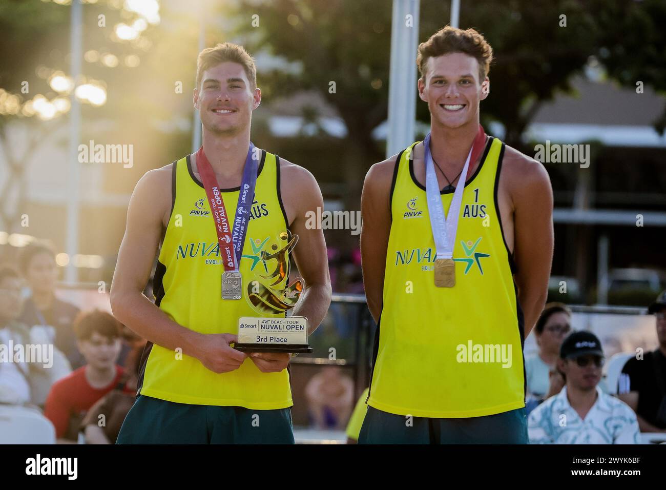 (240407) -- LAGUNA PROVINCE, April 7, 2024 (Xinhua) -- Men's bronze ...