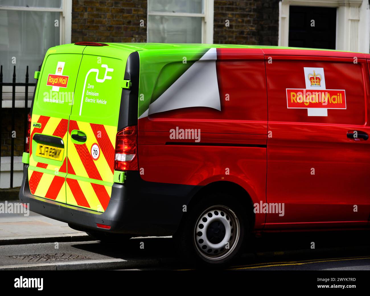Royal Mail Van Stock Photo - Alamy