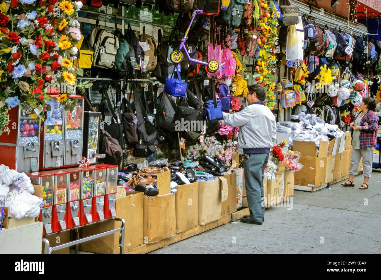 Market street mission hi-res stock photography and images - Alamy