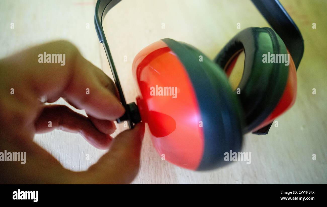 Hearing protection and factory workers hi-res stock photography and ...