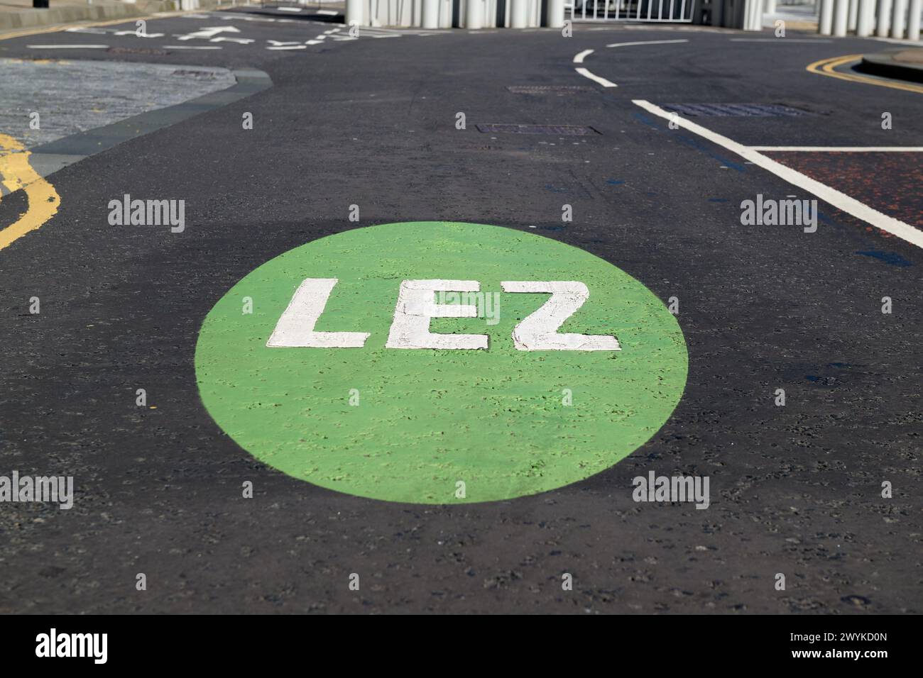 Edinburgh Scotland, UK 07 April 2024. General view of Low Emission Zone ...