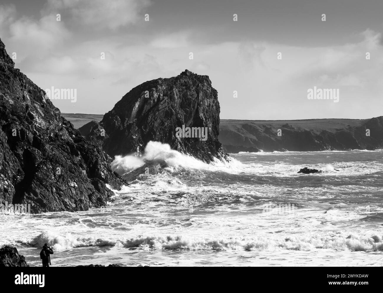 Surf breaking on rock Black and White Stock Photos & Images - Alamy