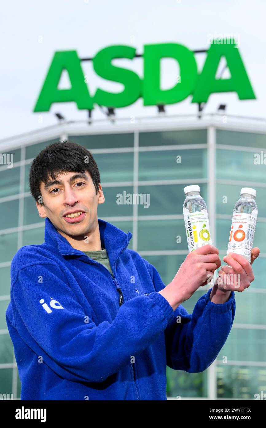 Pictured: Mohsin Laginaf, Co-Founder of IO Fibrewater and Asda Alloa ...
