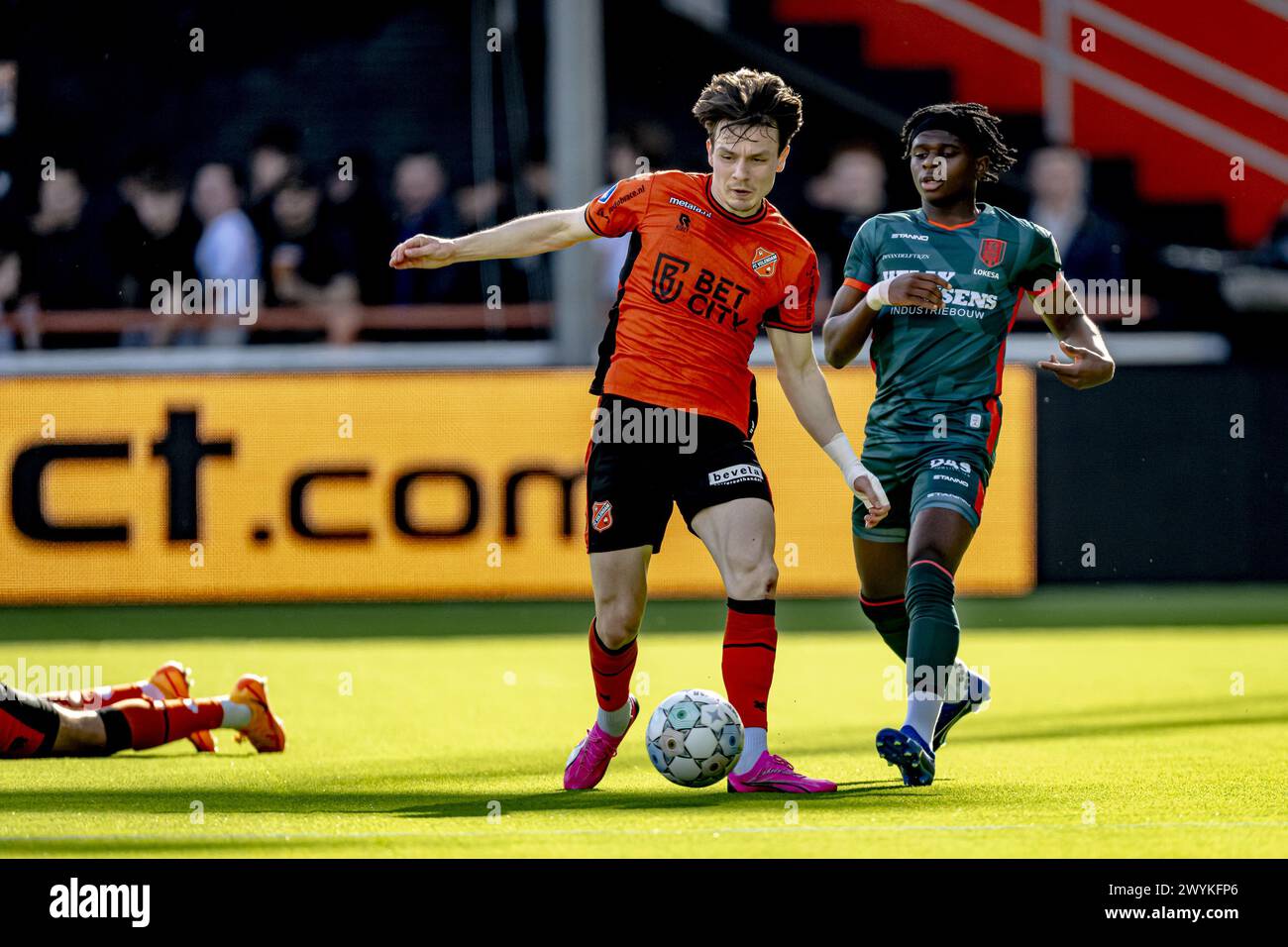 VOLENDAM, Netherlands. 07th Apr, 2024. SPO, Kras Stadium, Dutch ...