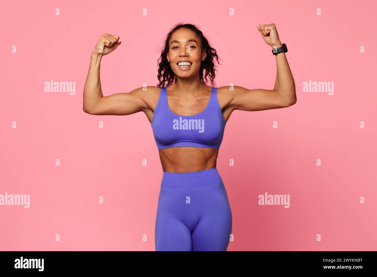 Engaging muscles hi-res stock photography and images - Alamy