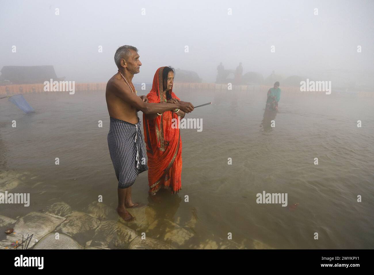 Devotees take holy dip in river Ganga on the occasion of Makar ...