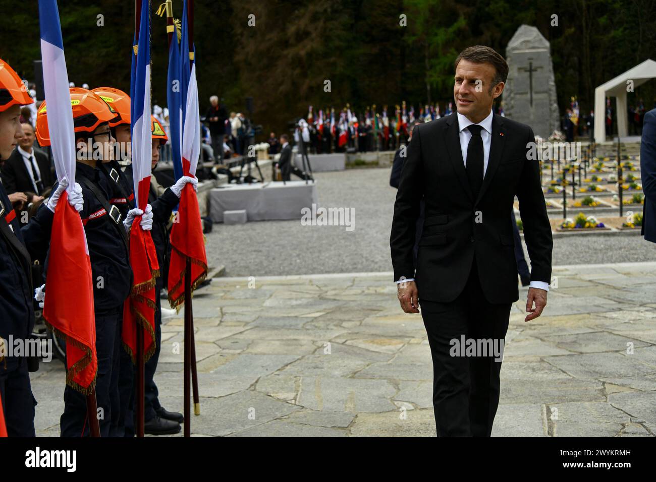 Glieres, France. 07th Apr, 2024. French President Emmanuel Macron greet ...