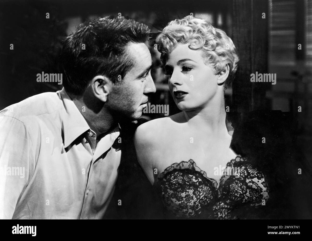 Shelley winters actress hi-res stock photography and images - Alamy