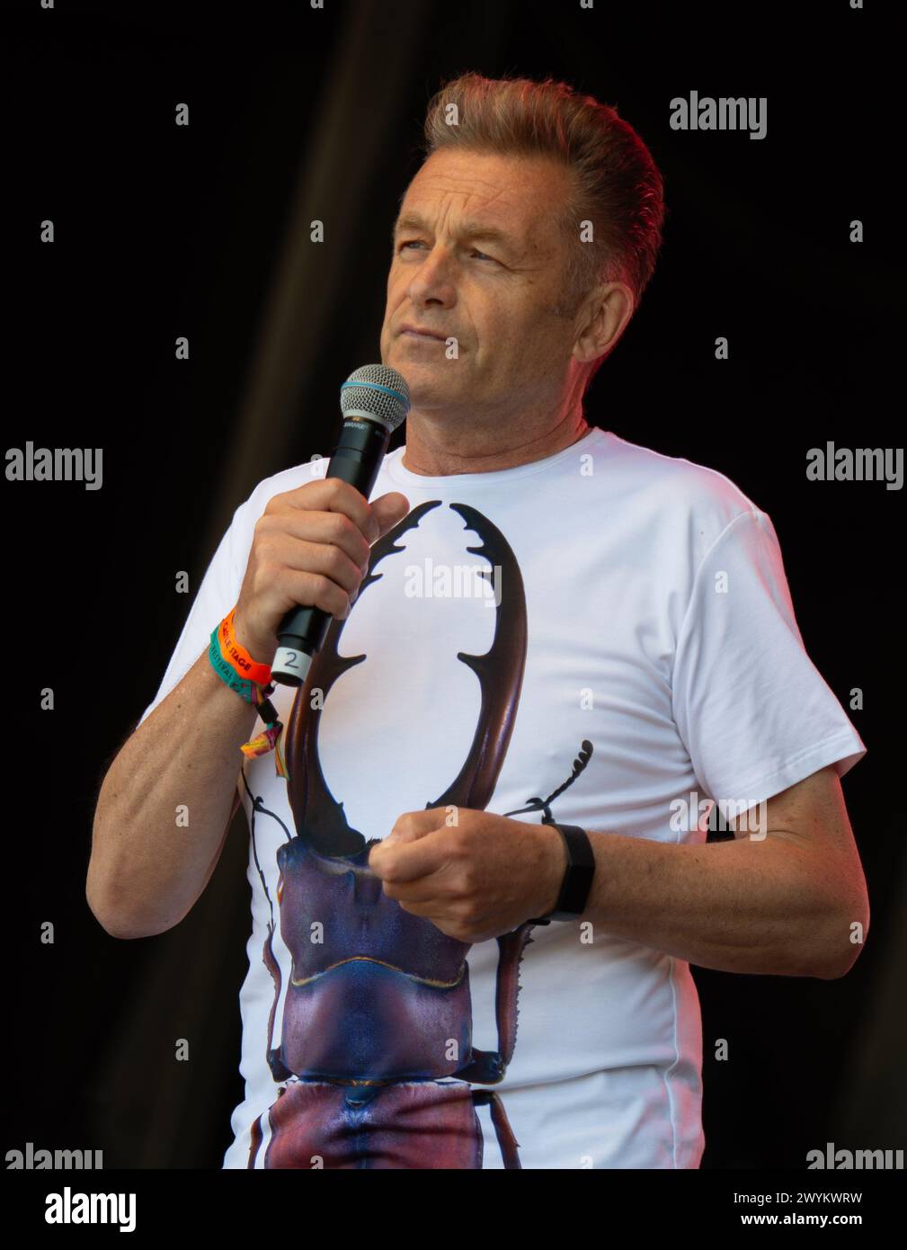 Chris packham presenter hi-res stock photography and images - Alamy