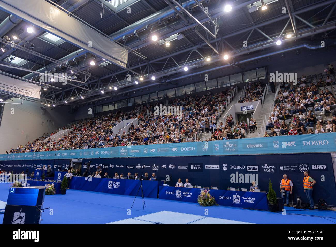 Osijek, Croatia. 07th Apr, 2024. Fans cheer during Dobro World Cup ...