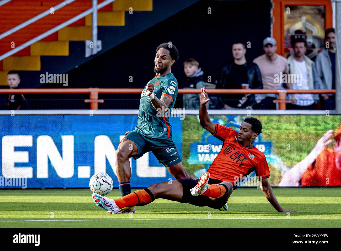 VOLENDAM, Netherlands. 07th Apr, 2024. SPO, Kras Stadium, Dutch ...