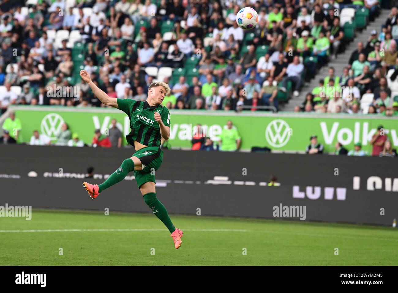 Wolfsburg, Germany. 07th Apr, 2024. Soccer: Bundesliga, VfL Wolfsburg ...